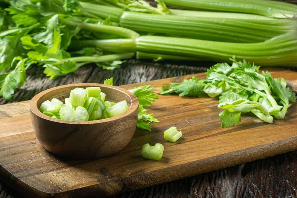 Cần tây có tác dụng gì? TOP 10 công dụng bao gồm khả năng ngừa ung thư