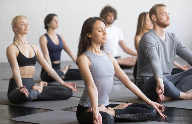 [mới nhất] hướng dẫn tập yoga cho người mới bắt đầu từ a-z