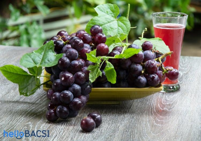 Mách mẹ cách làm siro nho cho bé giải nhiệt mùa nắng nóng