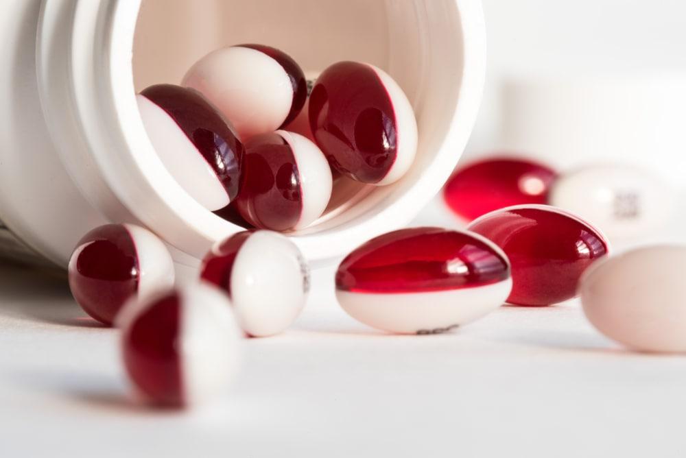 Sử dụng thuốc làm mềm phân điều trị táo bón và những điều cần biết