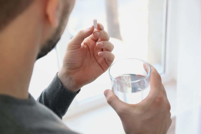 Omicap 20 là thuốc gì? Công dụng & liều dùng • Hello Bacsi