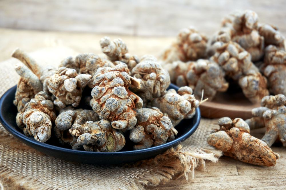 Cách dùng tam thất hiệu quả và an toàn • Hello Bacsi