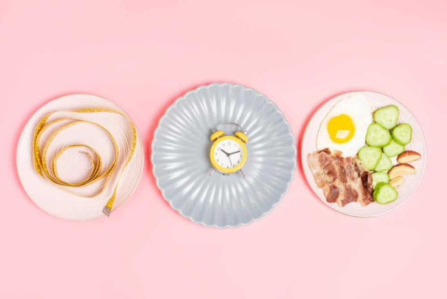 Nhịn ăn gián đoạn 4-4-12 là gì? Cách thực hiện hiệu quả nhất